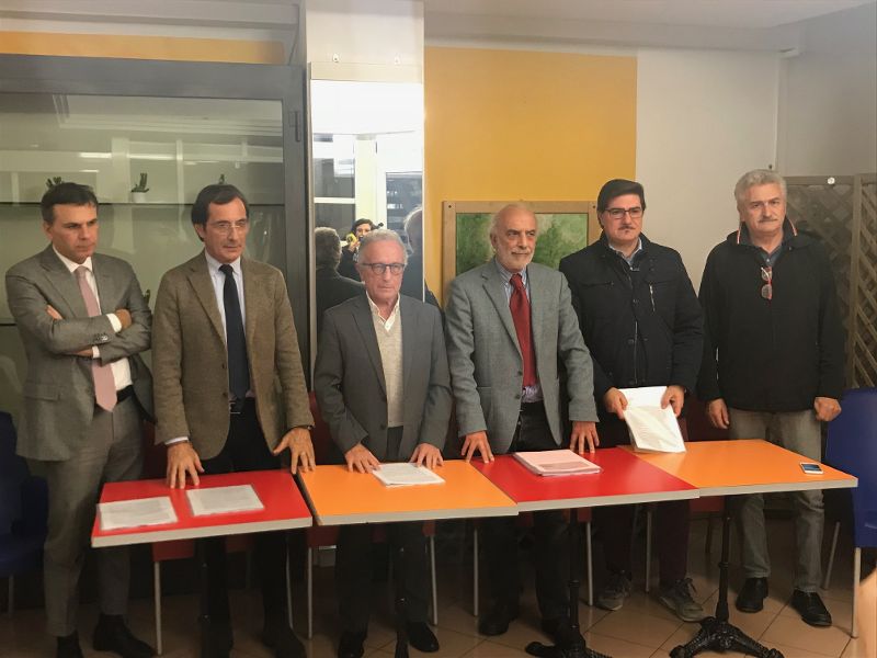 Crema News - I pecoroni vincono, commenti